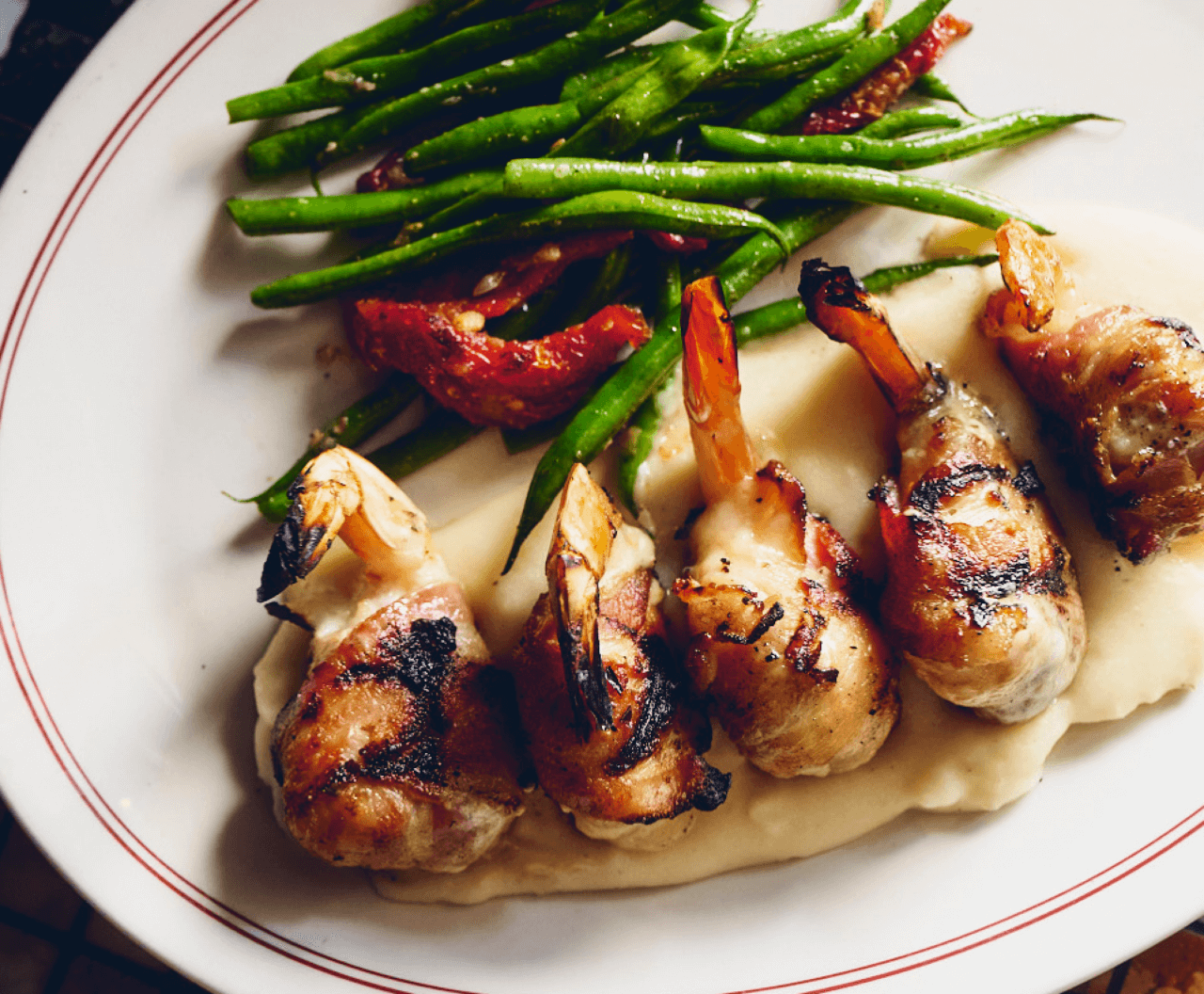 Superior Seafood & Oyster Bar | Seafood & Creole Cuisine